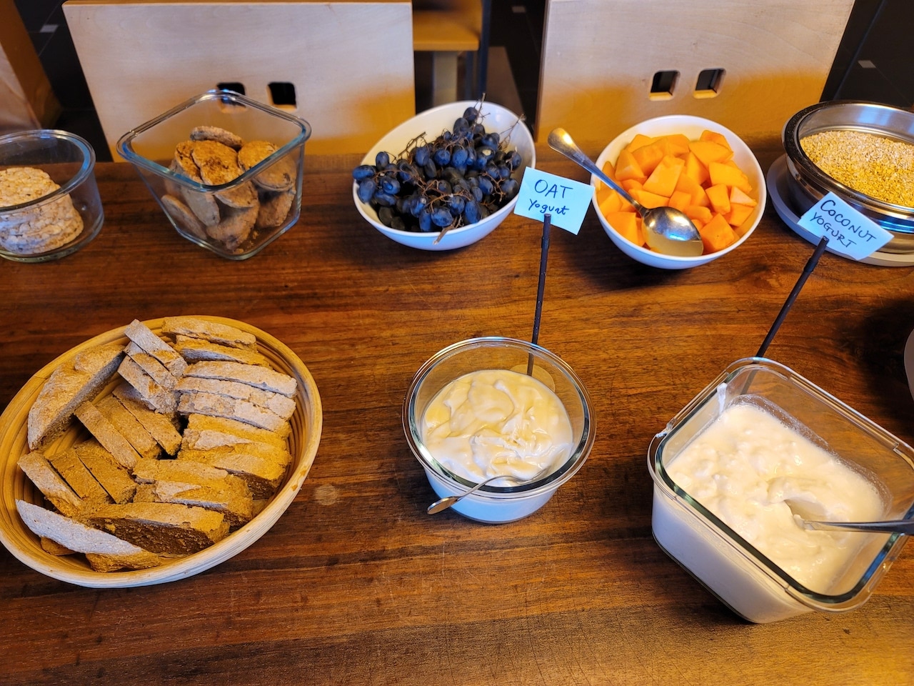 Review of Orestes Hütte: 100% Vegan Mountain Refuge in the Aosta Valley ...